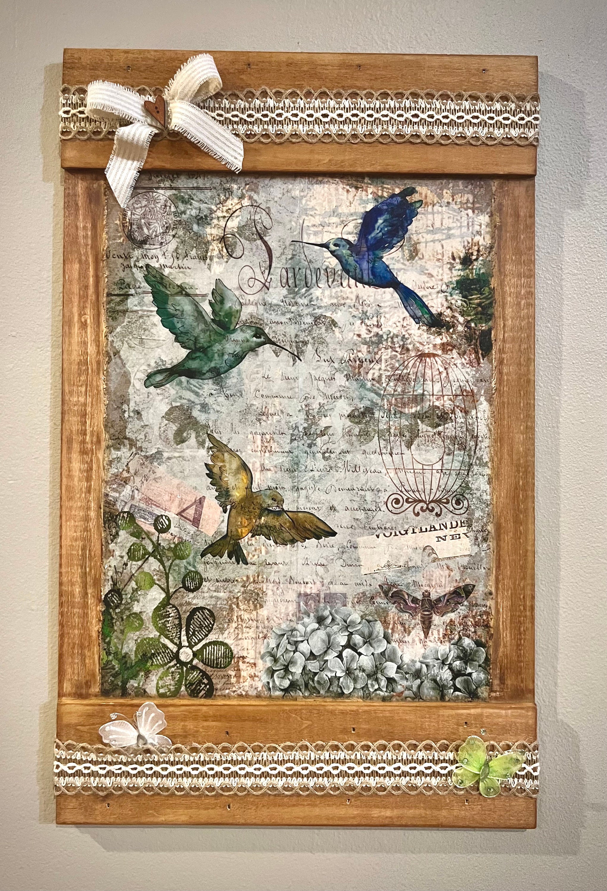 Decoupaged Hummingbird Wall Decor, Wooden Hummingbird Wall Decor ...