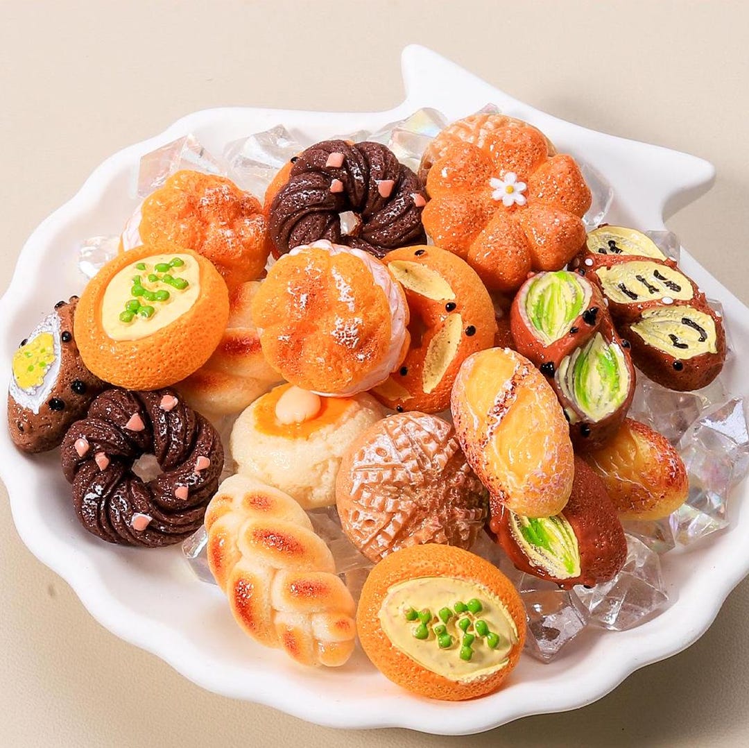 2pcs Cute Mini Bakery Set Mini Pastries Mini Pretzels Mini Bread for ...