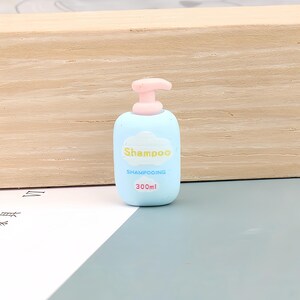2pcs Super Cute Miniature Shampoo Bottles Realistic Miniature Mini Skin ...