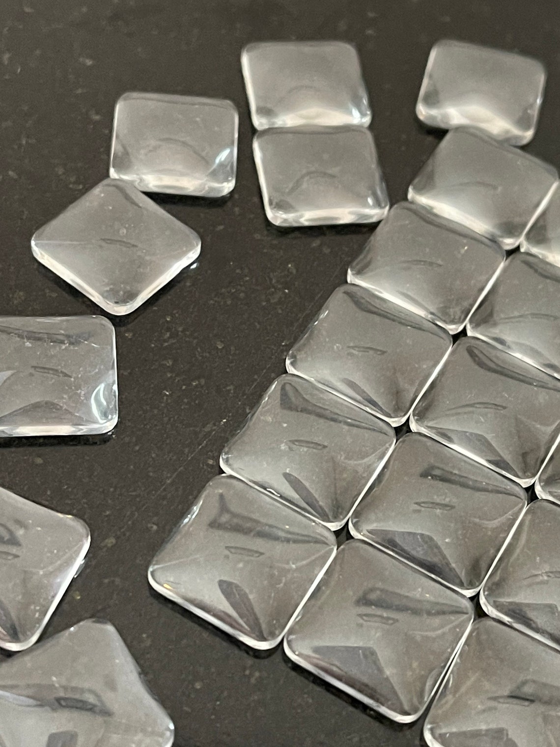 100 Rounded Domed Squares Glass Tiles Flat 16mm Square Clear Cabochons ...