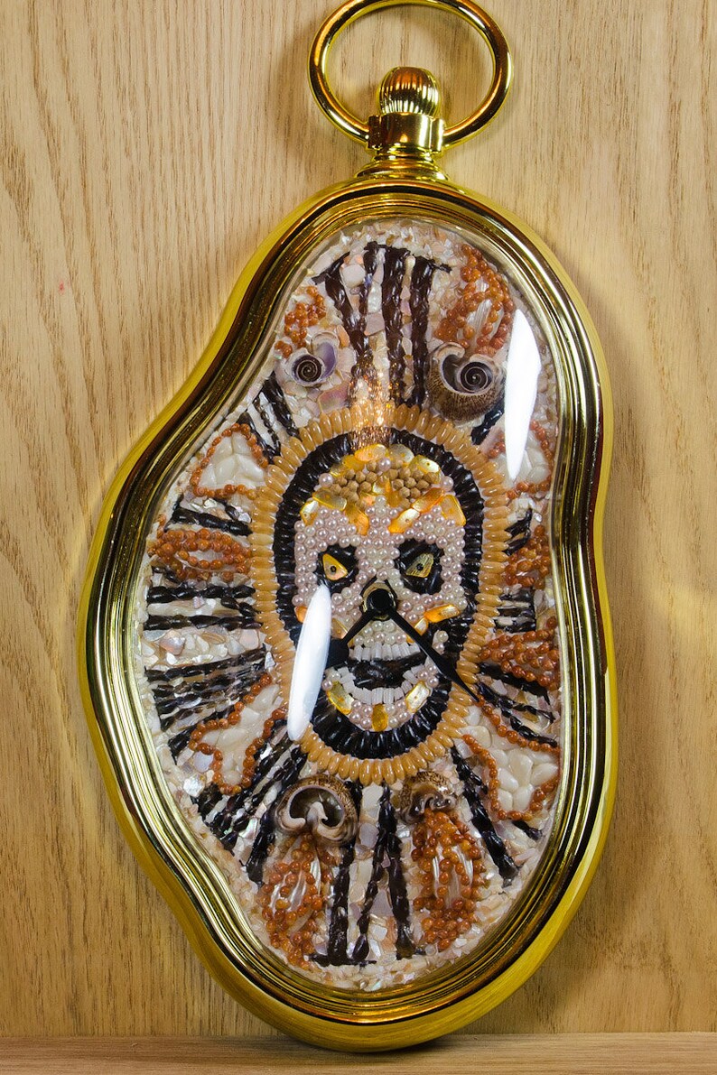 Mother of Pearl Seashell Mosaic Skull Melting Wall Clock, Unique ...
