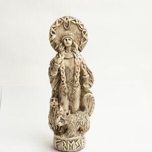 Freya Asatru Altar Freyja Goddess Statue Freya Cats Freyja Statue Freja ...