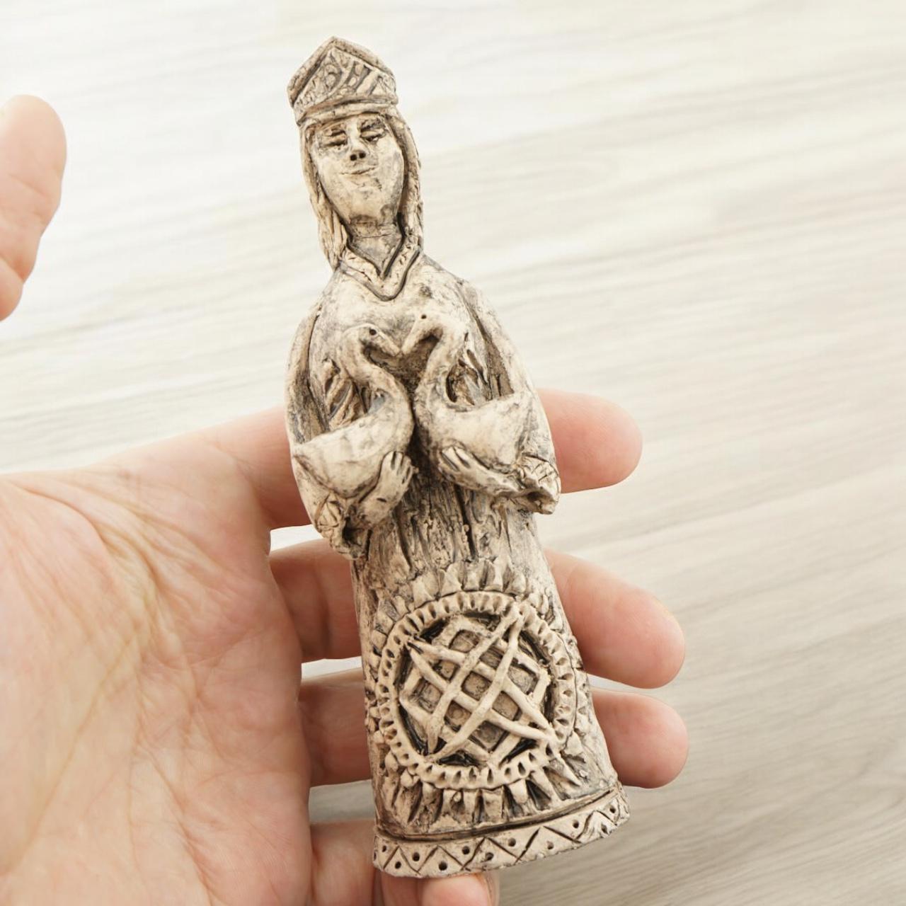 Lada Goddess Statue Slavic Goddess Idol Slavic Pagan Occult Figurine ...