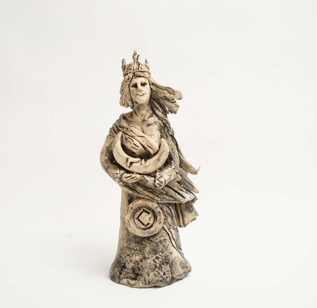 Selene Moon Goddess Altar Selene Statue Goddess of the Moon Small ...