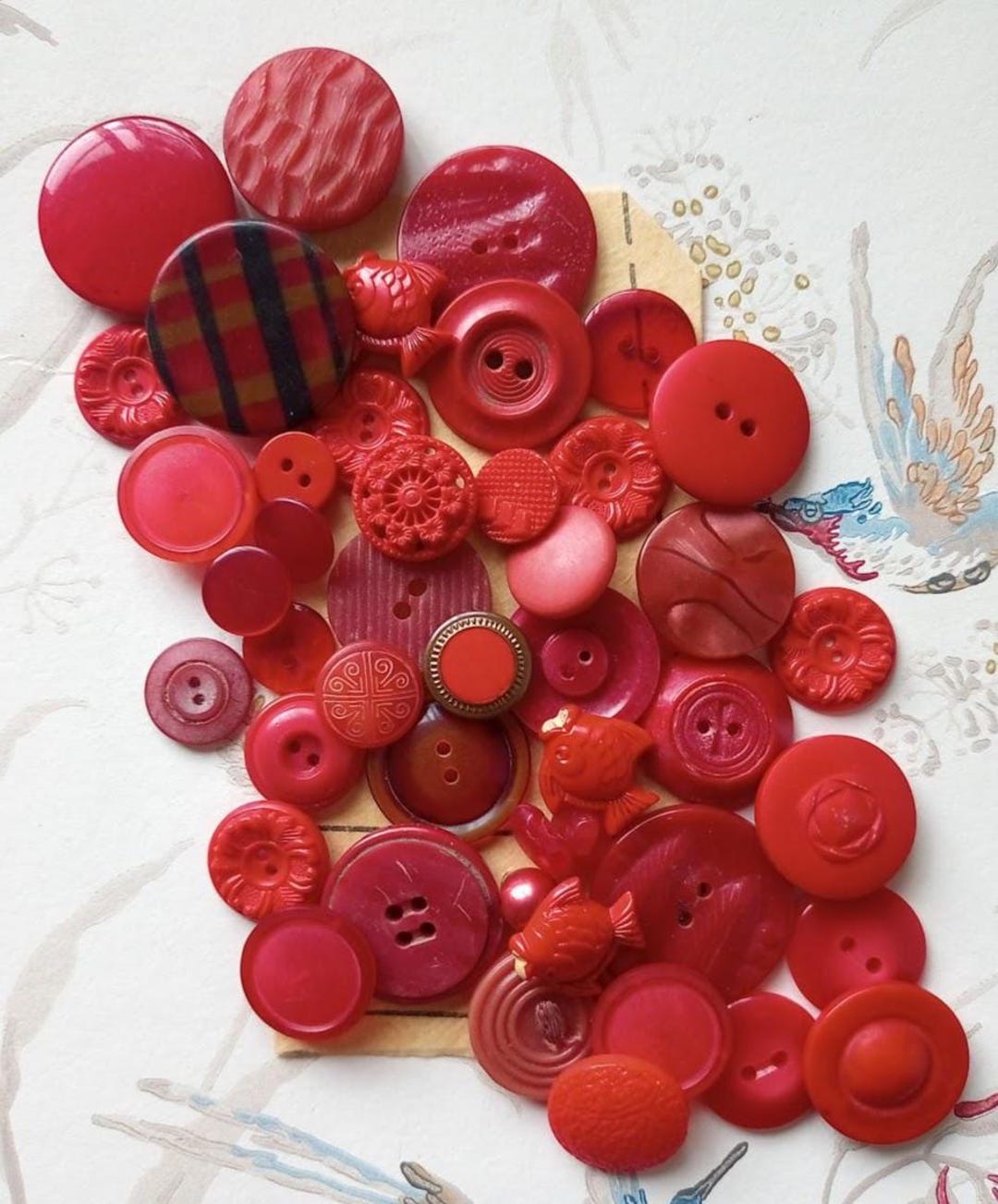 Vintage Red Button Pack for Your Button Art Projects! Buttons Awaiting ...