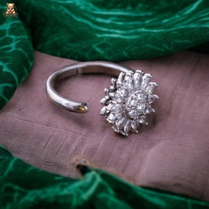 Sunflower-inspired Fidget Ring for Women Adjustable Spinning Flower ...