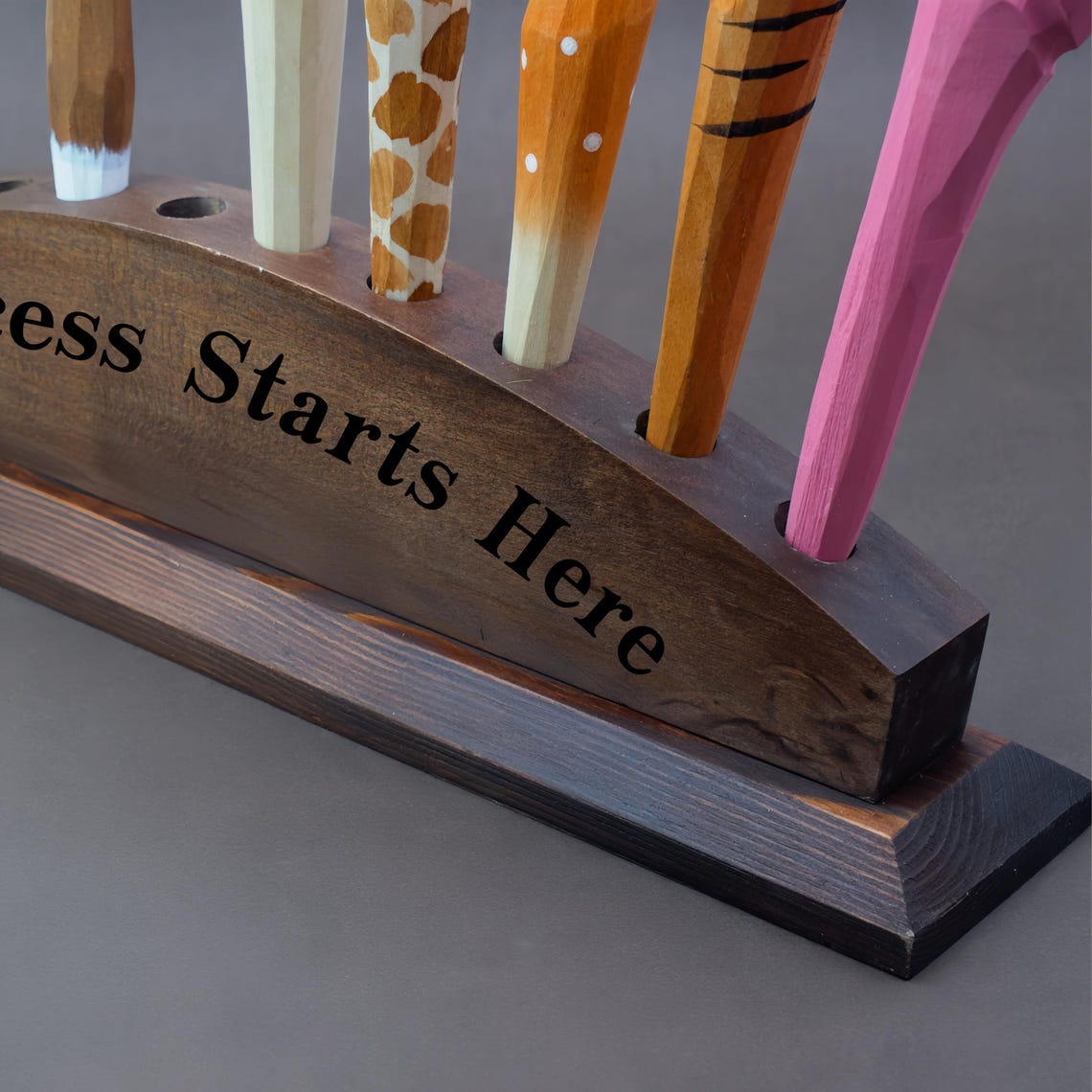 Engraved Walnut Pen Holder – Display Stand，pen Pencil Holder ...