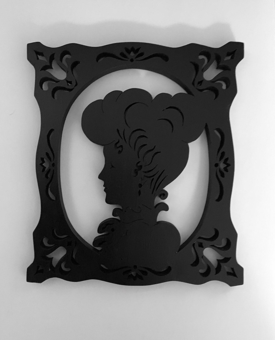 Victorian Lady in a Picture Frame Handmade Wooden Black Wall Hanging ...