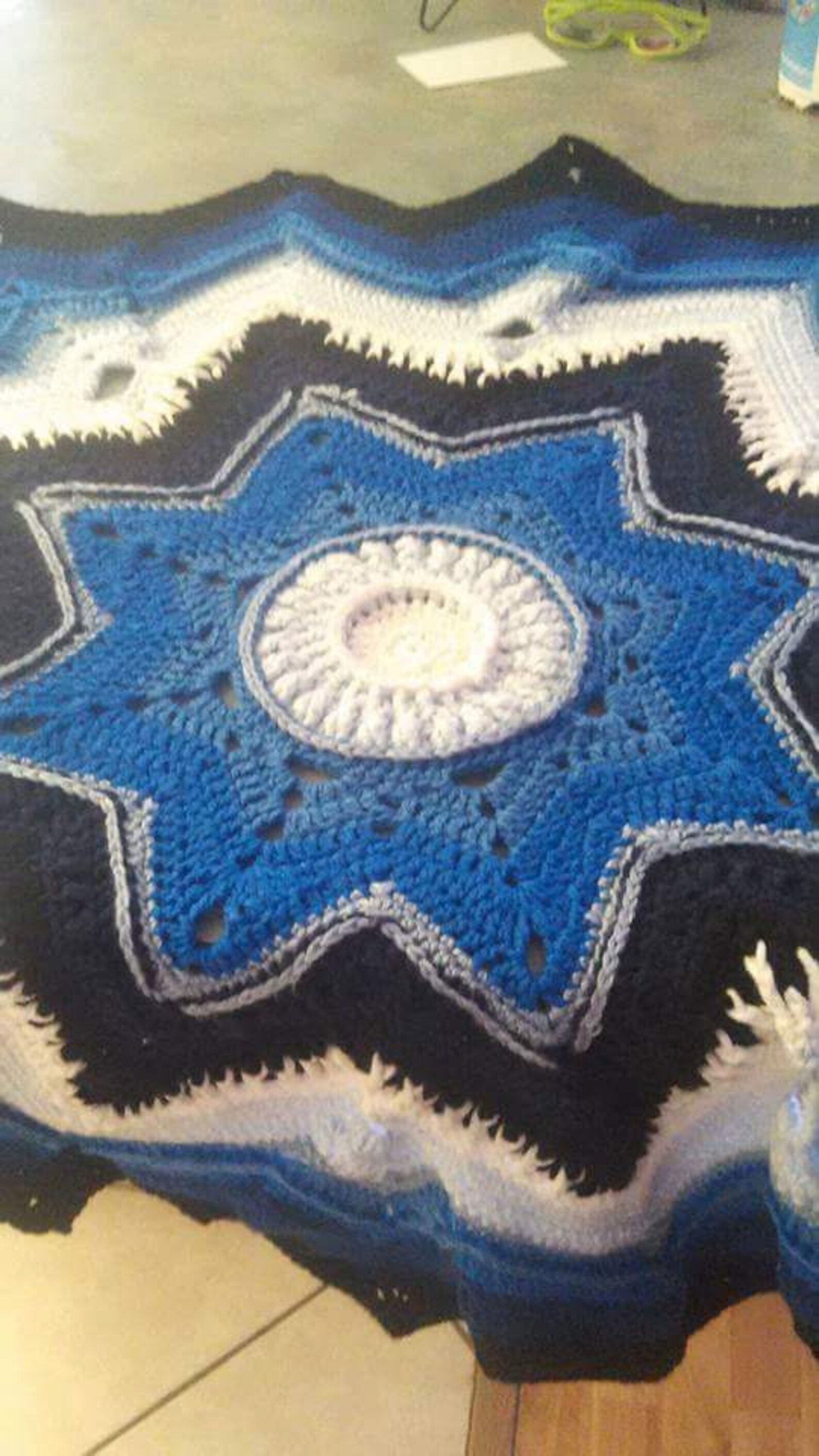 Shades of Blue Star Blanket - Etsy