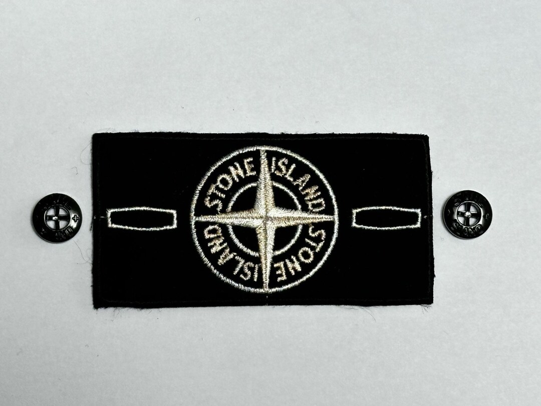 GENUINE Stone Island Badge Ghost (silver) and 2 Buttons *AUTHENTIC* - Etsy