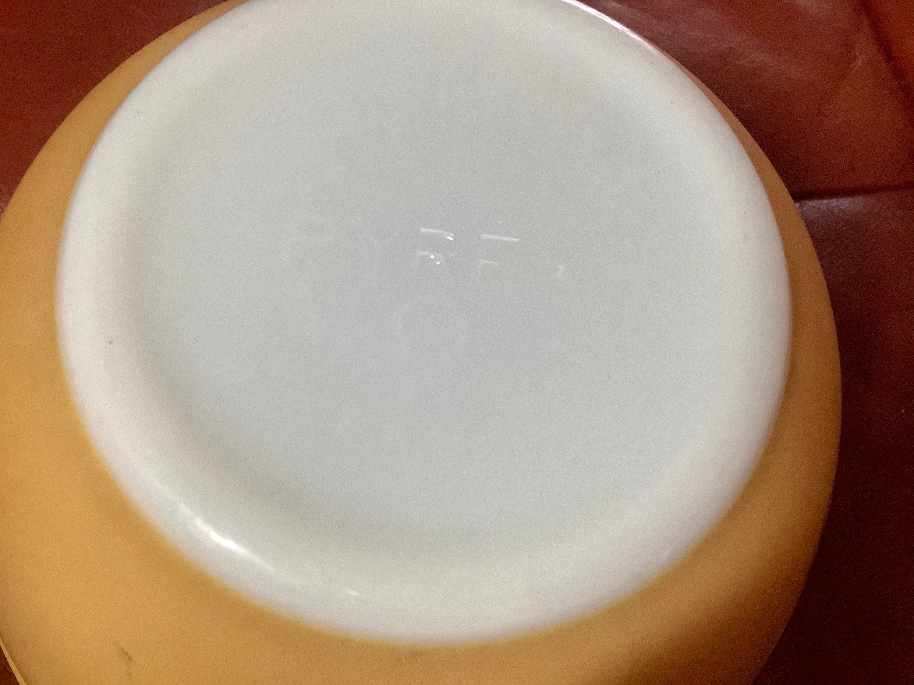 Vintage Gold Pyrex Bowl | 5.5” Diameter | Excellent Condition | Gold ...
