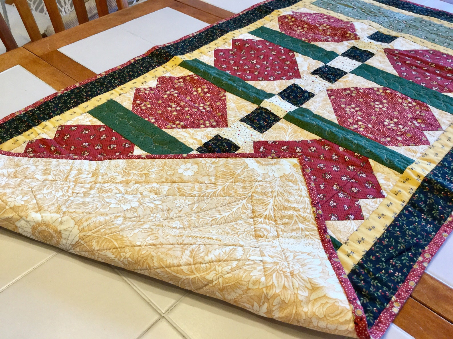 Quilted Table Runner in Red Yellow Black and Green 48 - Etsy