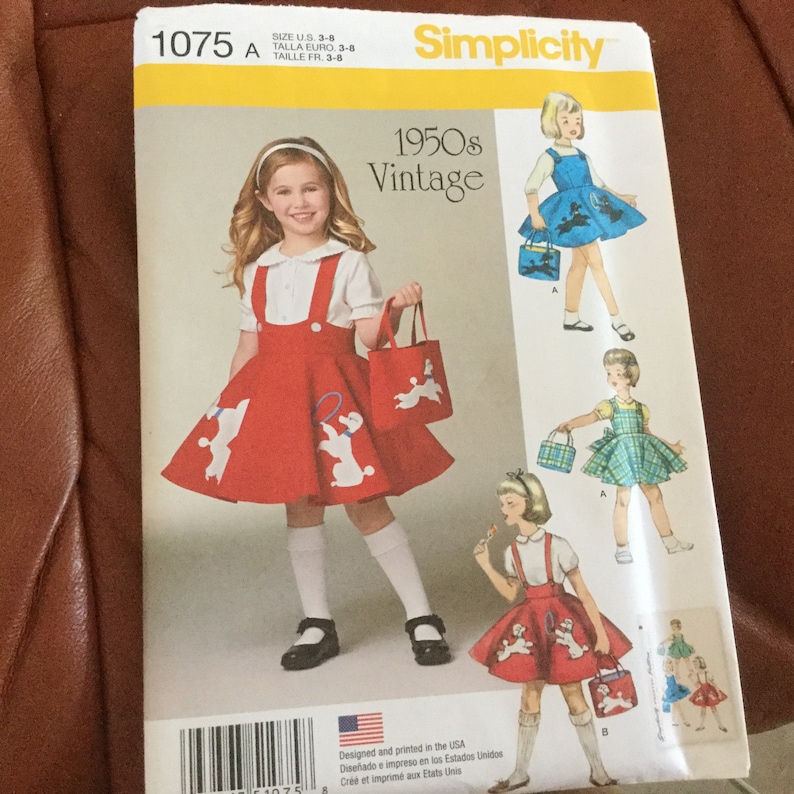 Simplicity 1075 Childs Jumper Poodle Skirt and Purse - Etsy