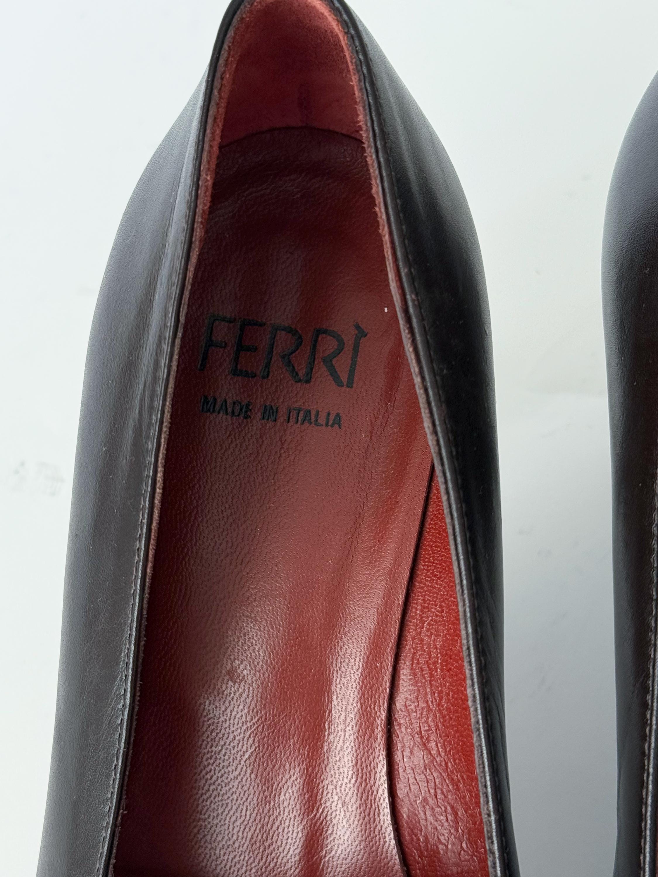 Vintage Ferri Italian Leather Kitten Heel Loafers - 90s Office Shoes EU ...