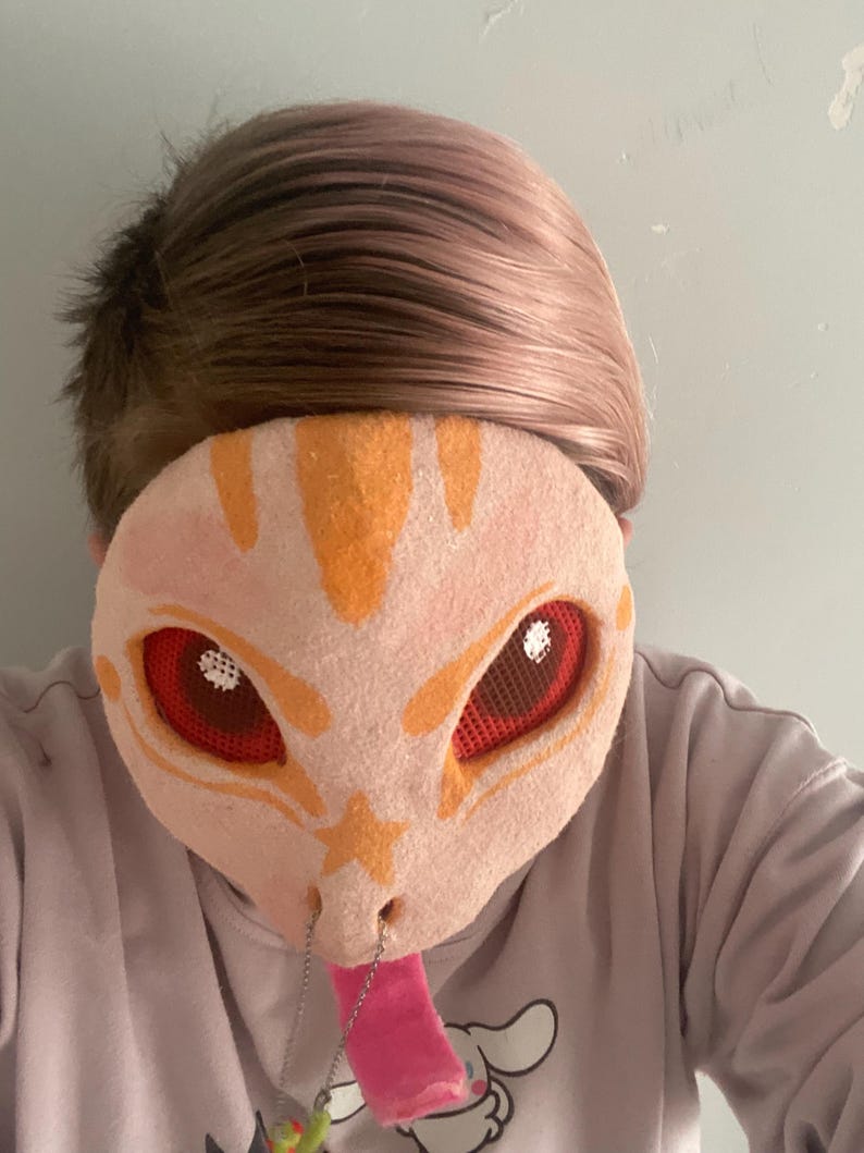 Albino Raptor Morph Leopard Gecko Toony Style Therian/furry/cosplay ...