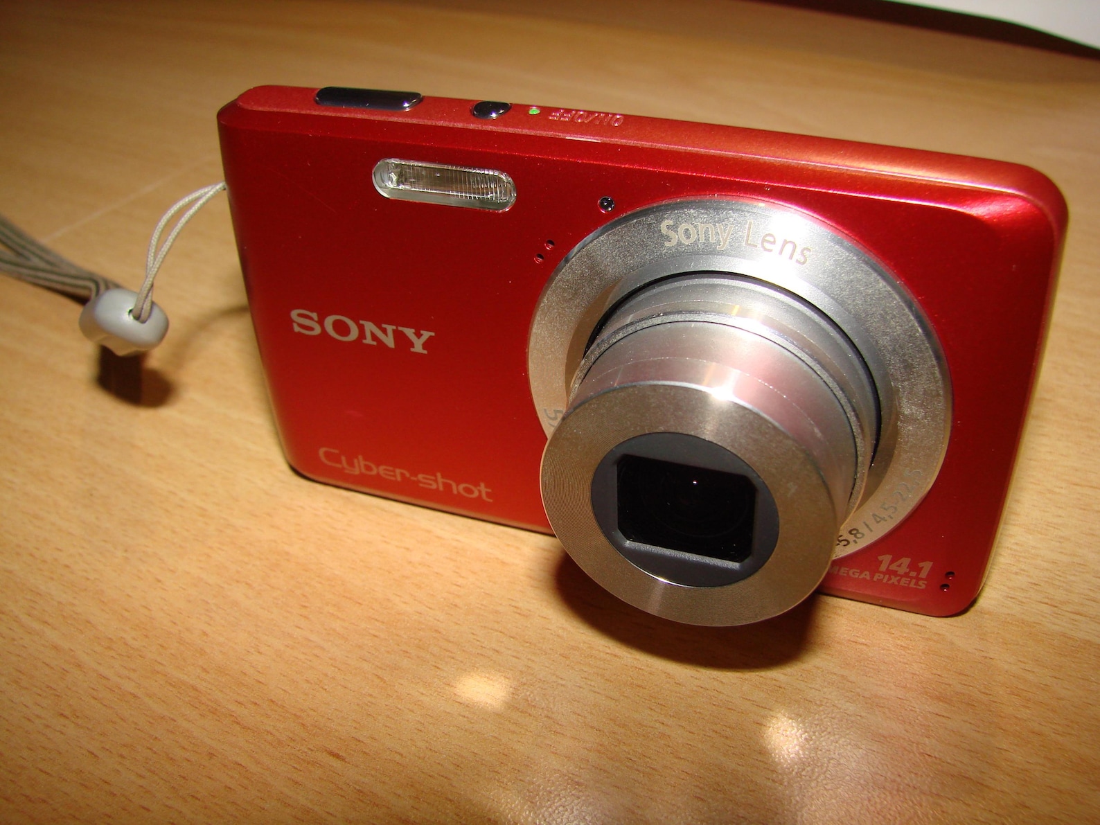 Sony Cyber-shot DSC-W520 14.1MP Compact Digital Camera RED Color With ...