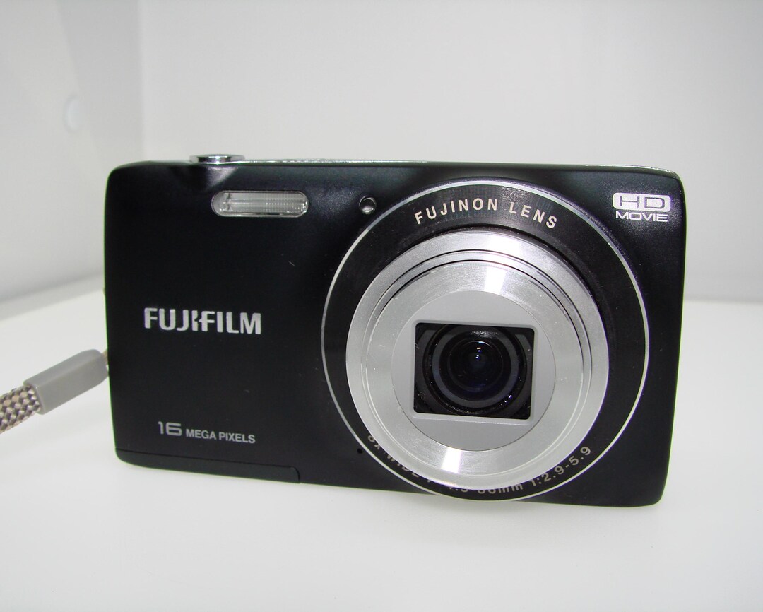 Fujifilm Finepix JZ200 Compact Digital Camera 16.0MP 8x Wide Zoom + Battery, Usb Charger and ...