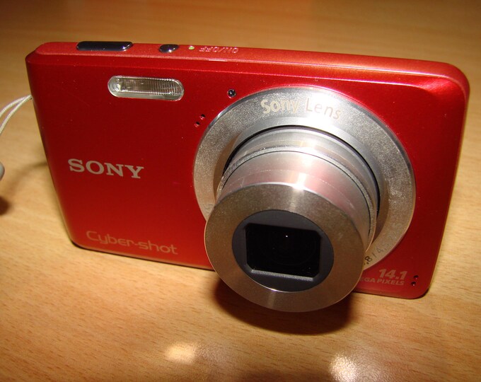 Sony Cyber-shot DSC-W520 14.1MP Compact Digital Camera RED Color With ...