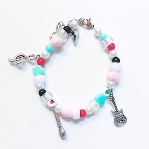 Ivan and Till (ivantill) Alien Stage Matching Bracelets - Etsy