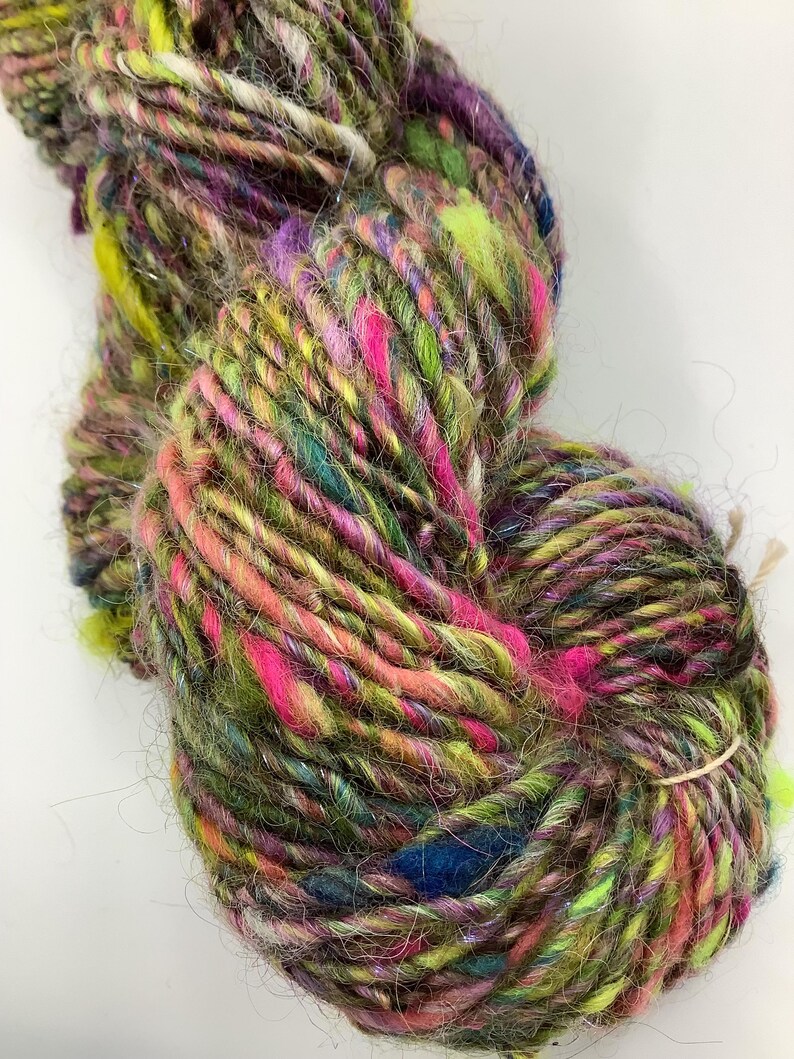 Handspun Art Yarn Neon Rainbow Scrappy Wool Blend Worsted Weight 111 ...