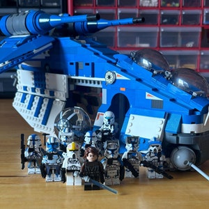 501st Legion Clone Troopers Captain Rex Anakin Skywalker ARF Clone Trooper Airborne Trooper ARC ...