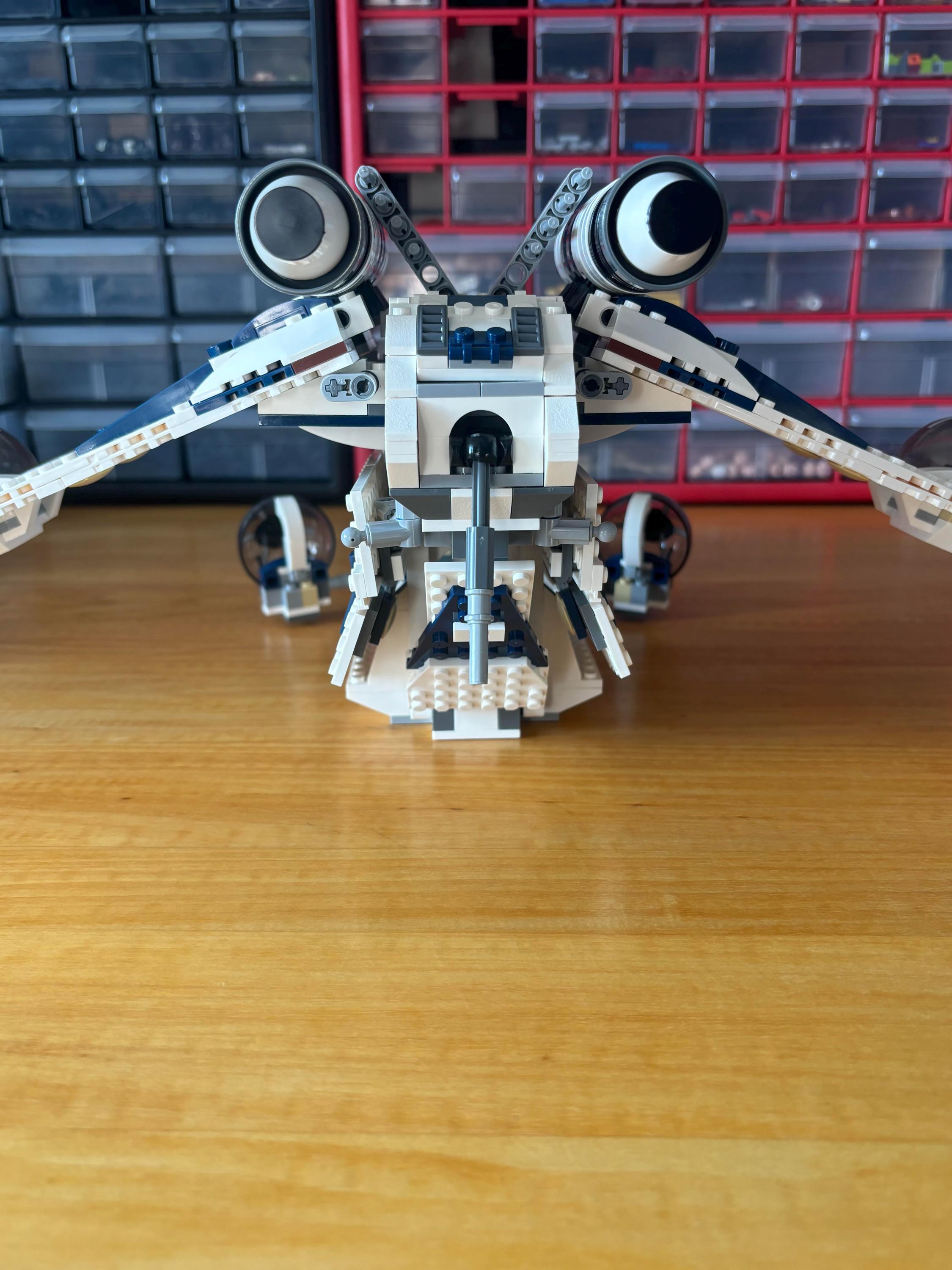 Custom 104th Wolfpack Republic Gunship With Plo Koon Commander Wolffe Boost AT RT Driver Clone ...