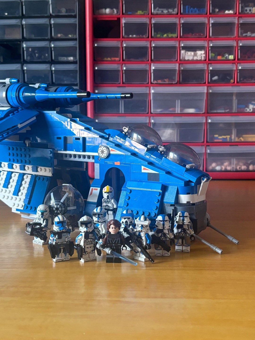 Custom 501st Republic Gunship With Anakin Skywalker Captain Rex ARC ...