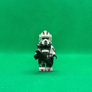 Commander Trauma ARF Clone Trooper Mini Figure - Etsy