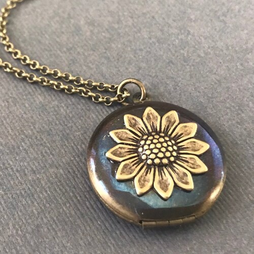 Sunflower Locket Necklace Vintage Style Bridesmaid Gift - Etsy