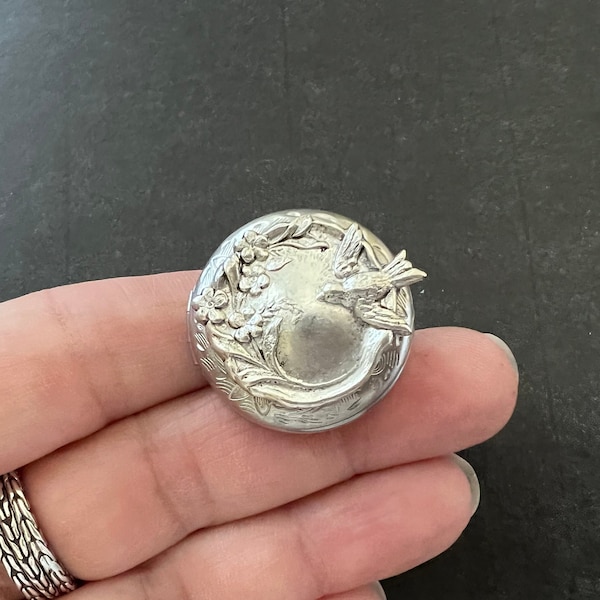 Hidden Locket Brooch - Etsy