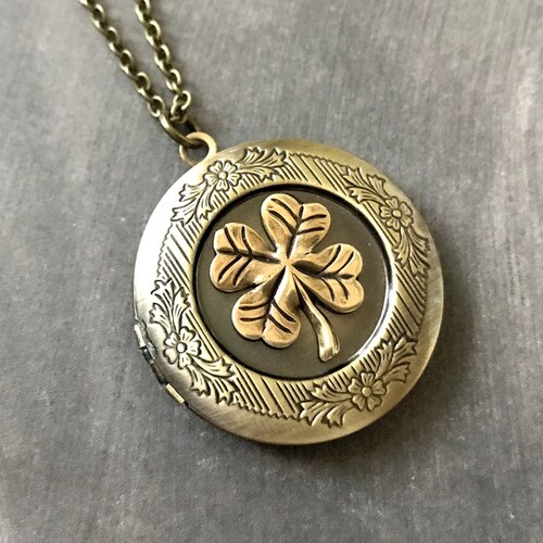 Four Leaf Clover Locket St. Patrick's Day Vintage Style 4 - Etsy