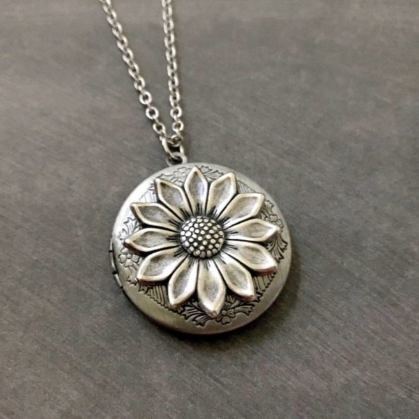 Handmade Locket - Etsy