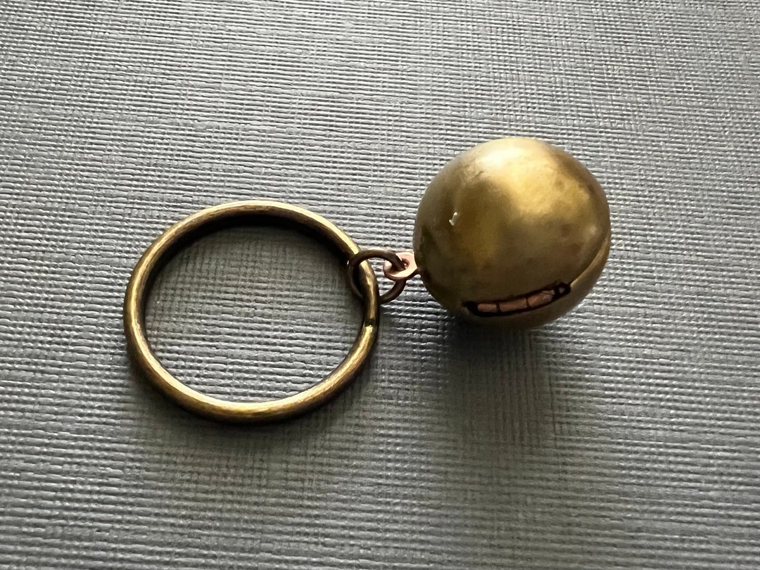 Vintage Ball Locket Key Ring 2 Photo Locket Key Chain Men's Gifts ...