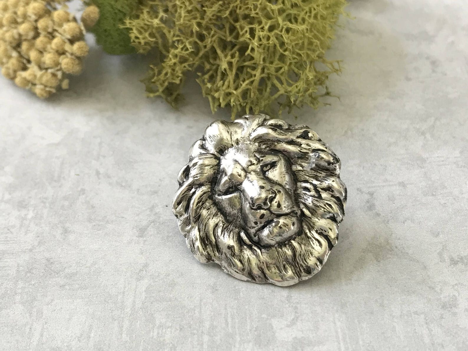 Gold Lion Brooch SMALL Lion Pin Leo Birthday Lion's | Etsy