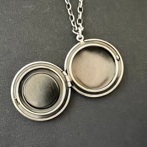 Silver Rabbit Locket Floral Bunny Antique Silver Locket Hare Keepsake ...