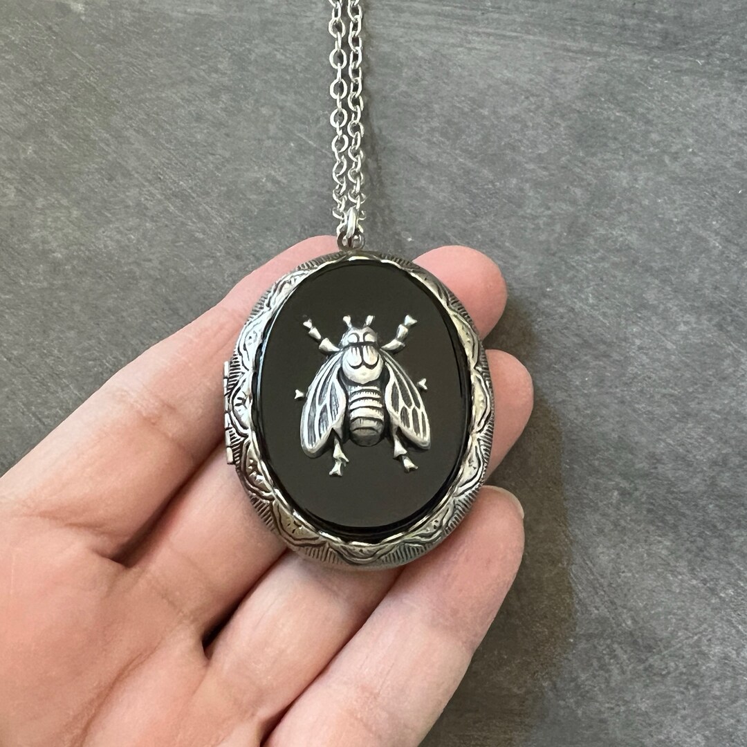 XL Oval Onyx Bee Locket Statement Insect Necklace Vintage Inspired ...