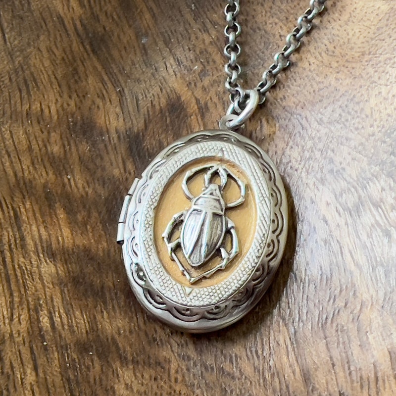 Gothic Locket - Etsy