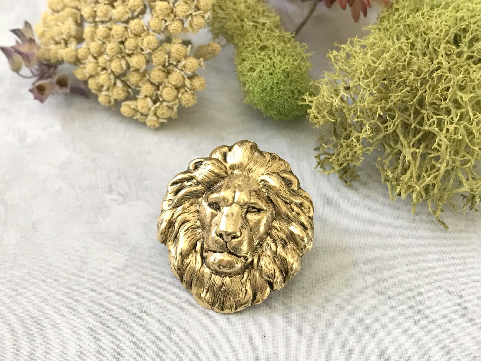 Gold Lion Brooch SMALL Lion Pin Leo Birthday Lion's | Etsy