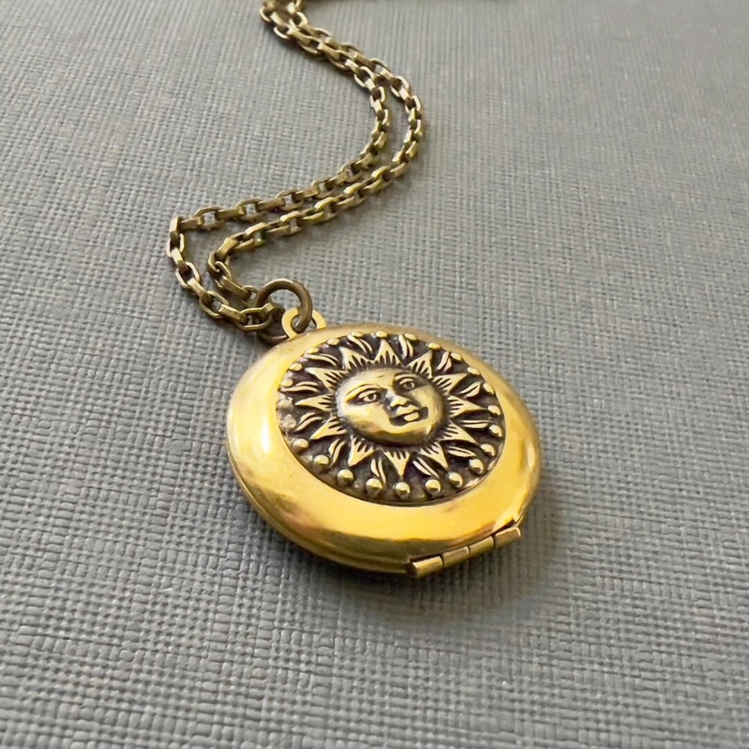 Bohemian Sun Locket Necklace Celestial Bright Star Unisex Gift Men's ...