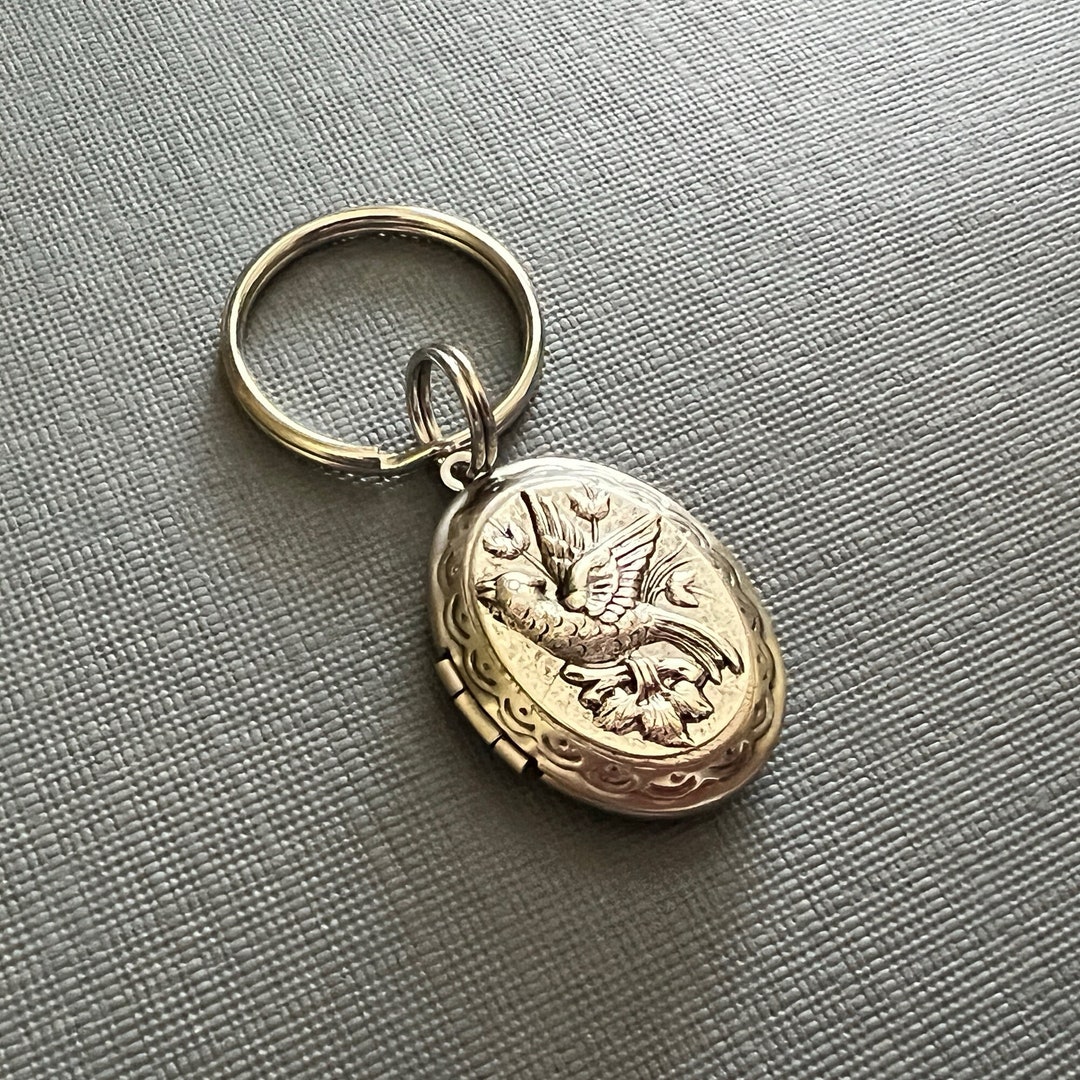 Floral Bird Locket Key Ring Nature Inspired Unisex Oval Locket Key ...