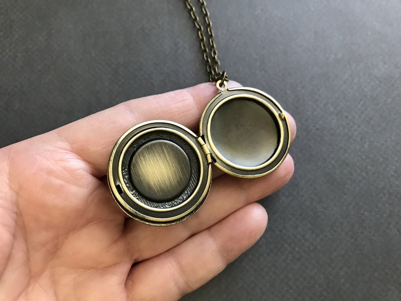 Dragon Hidden Locket Gothic Medieval Dragon Necklace Unisex - Etsy