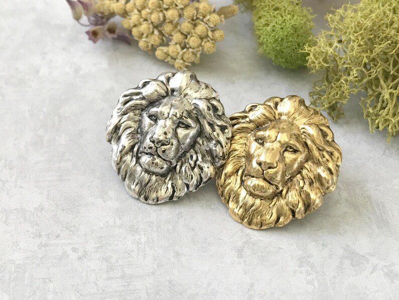 Gold Lion Brooch SMALL Lion Pin Leo Birthday Lion's - Etsy