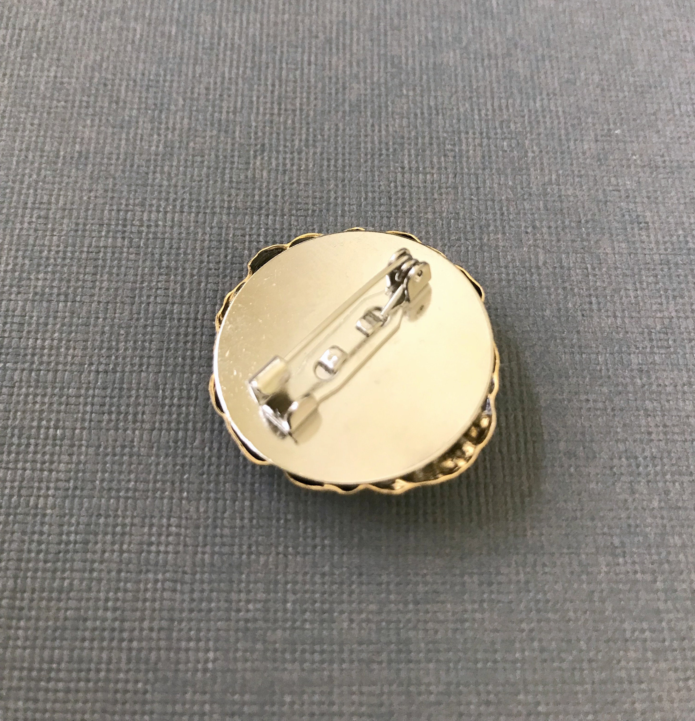 Small Gold Lion Brooch Antique Gold Lion Pin Leo Birthday - Etsy