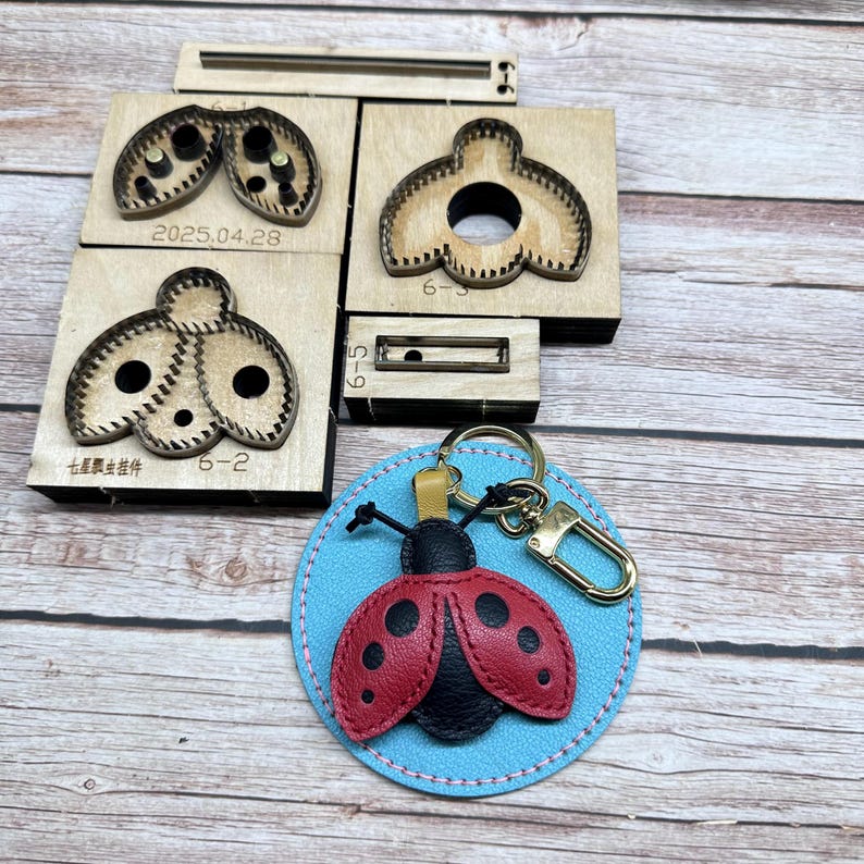 Seven-star Ladybug Pendant Cutting Mold, Insect Pendant Mold, Leather ...