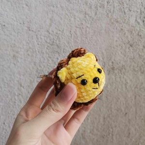 Smiling Lion Keychain Handmade Cute Mini Lion Kawaii Lion Head Crochet ...