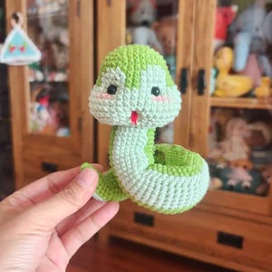 NO SEW Green Snake Crochet Pattern Reptile Animal Crawling Cobra Viper ...