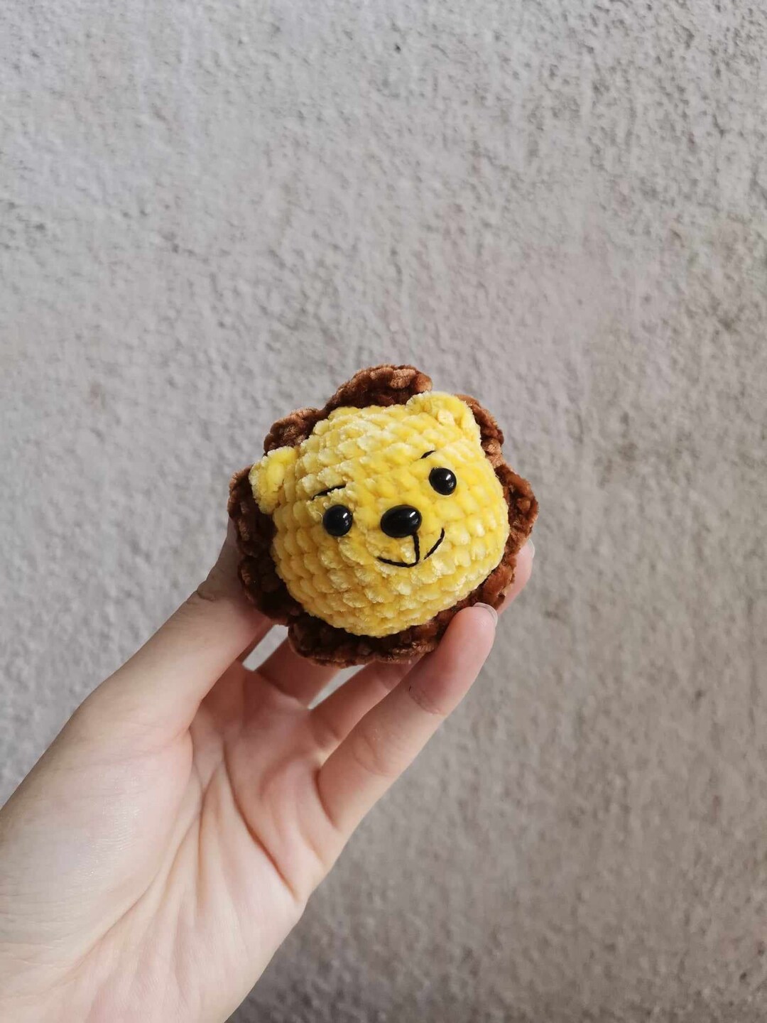 Smiling Lion Keychain Handmade Cute Mini Lion Kawaii Lion Head Crochet ...