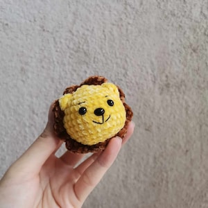 Smiling Lion Keychain Handmade Cute Mini Lion Kawaii Lion Head Crochet ...