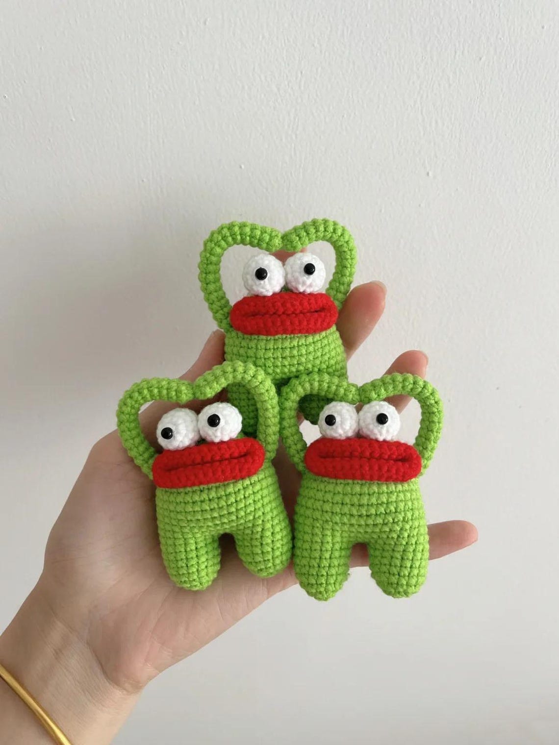 I Love Big Mouth Frog Crochet Pattern Big Eyes Funny Frog With Sausage ...