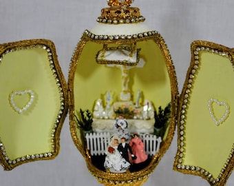 Egg music box | Etsy